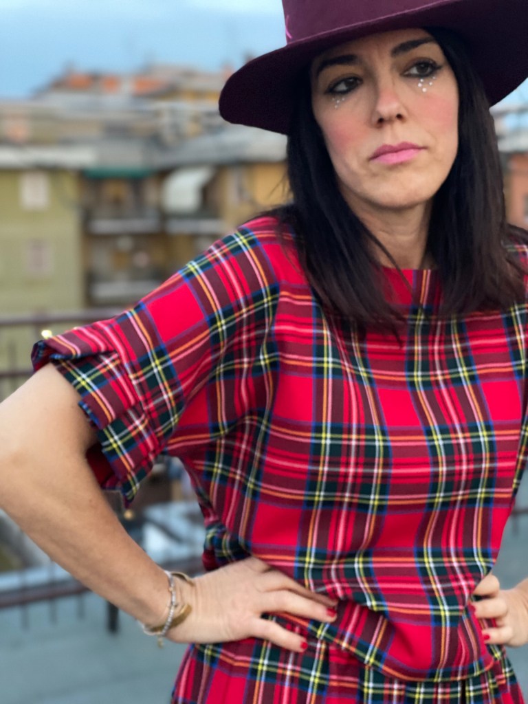 blusa SO ROCK! tartan eterno - LaSartüra